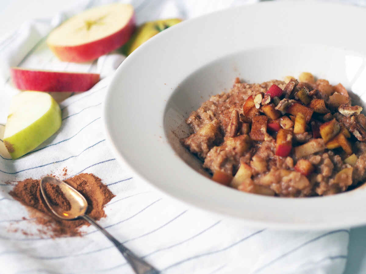 Syksyinen omenapuuro hurmaa elonkorjuun hedelmillä - Maku - Aamuset