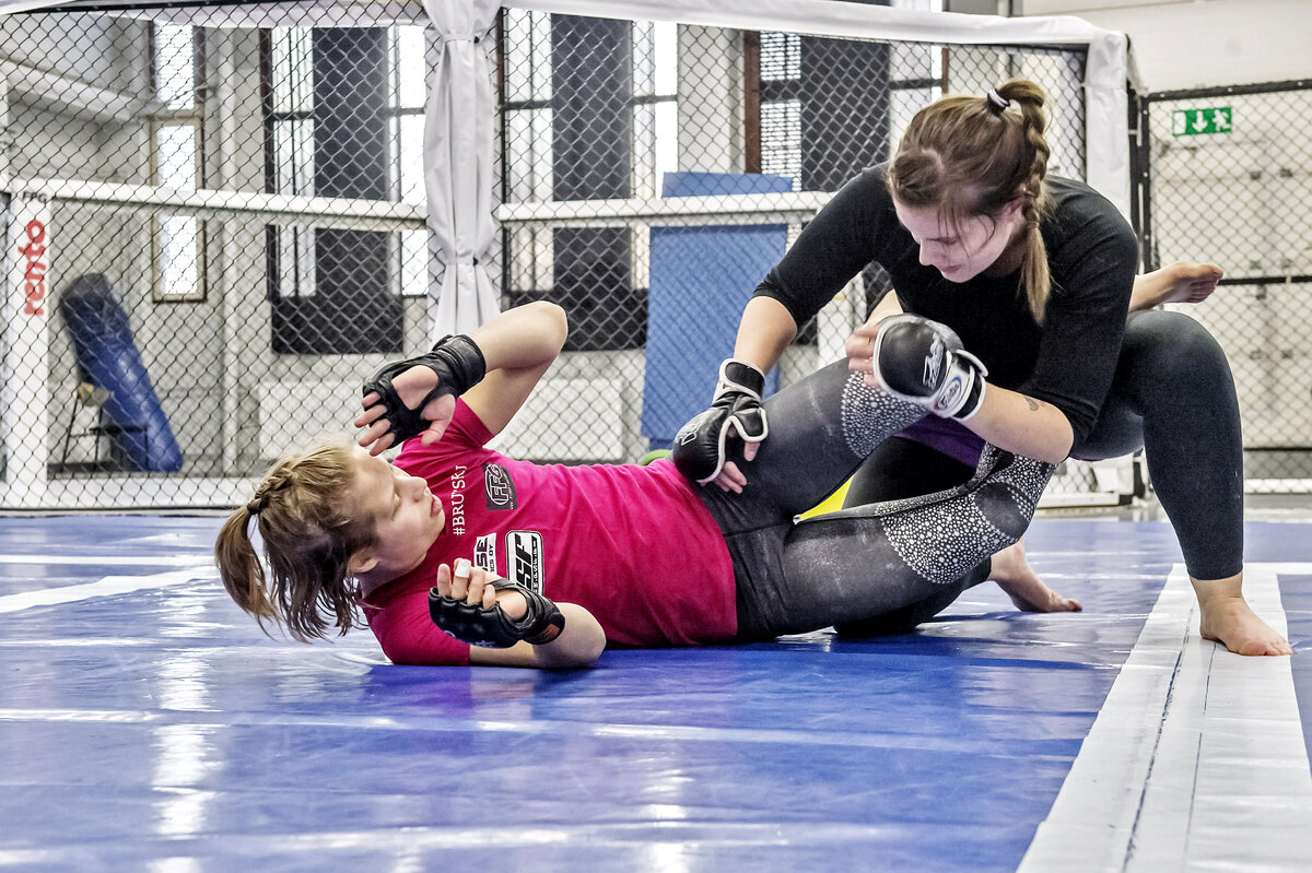 Minna Grusander aikoo dominoida Invictan mestaruusottelussa - Urheilu ...