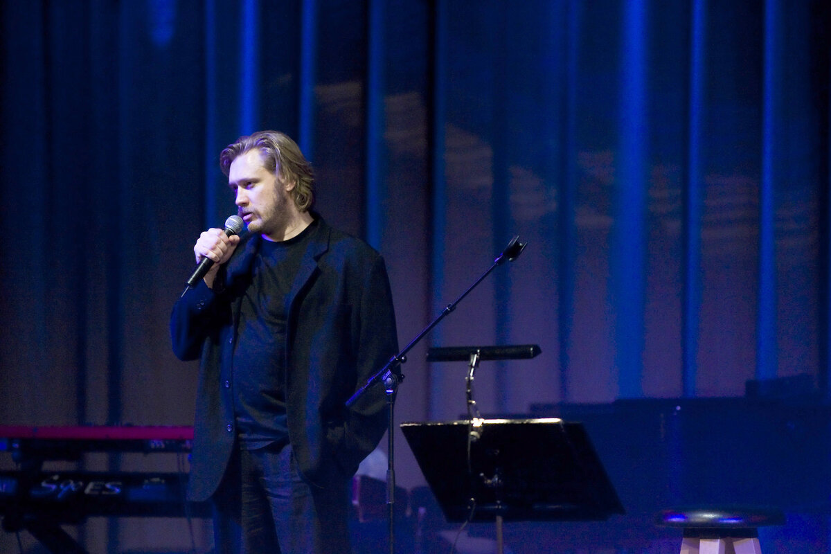 Samuli Edelmannin juhlavuosi päättyy kirkkokiertueeseen - Viihde - Aamuset