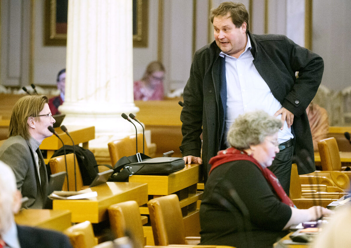 Jethro Rostedt eroaa kokoomuksesta ja perustaa yhden miehen ...