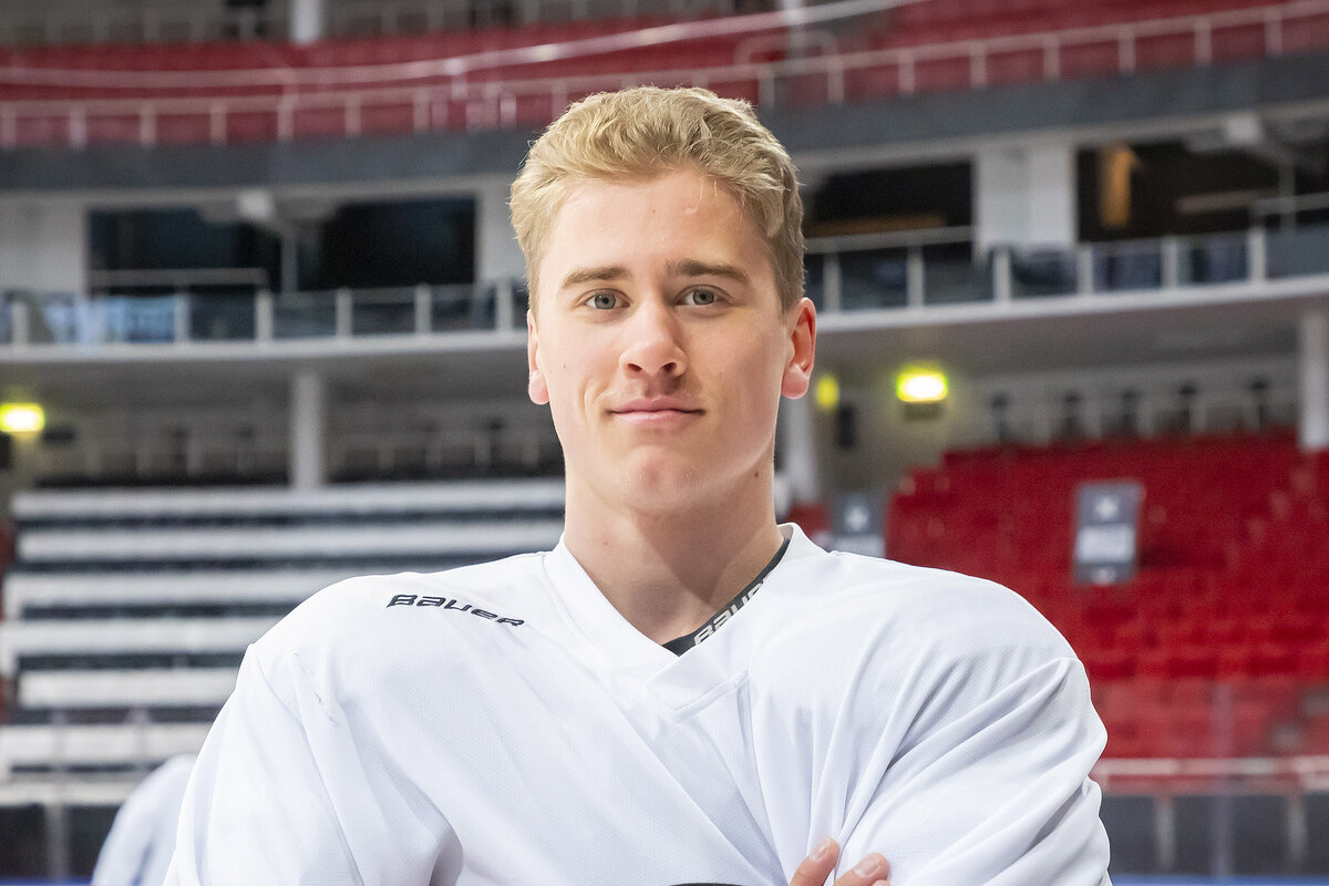 Nuorissa Leijonissa kolme pelaajaa TPS:sta - Urheilu - Aamuset