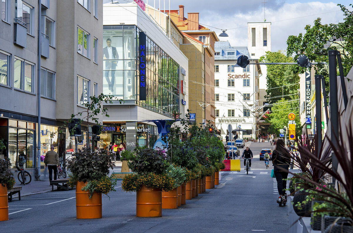 Täyttä asiaa: Voi itku kesäkatua! - Mielipide - Aamuset