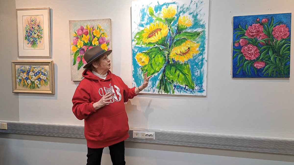 Monitaituri Tuija Piepponen toi taideteoksensa Turkuun - Kulttuuri ...