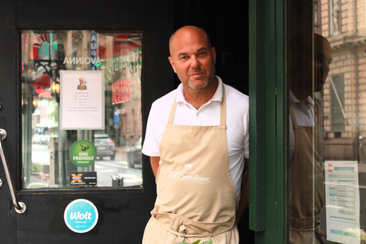 Pizzakeisarin poika pelasti nostalgisen turkulaispizzerian - Työ - Aamuset